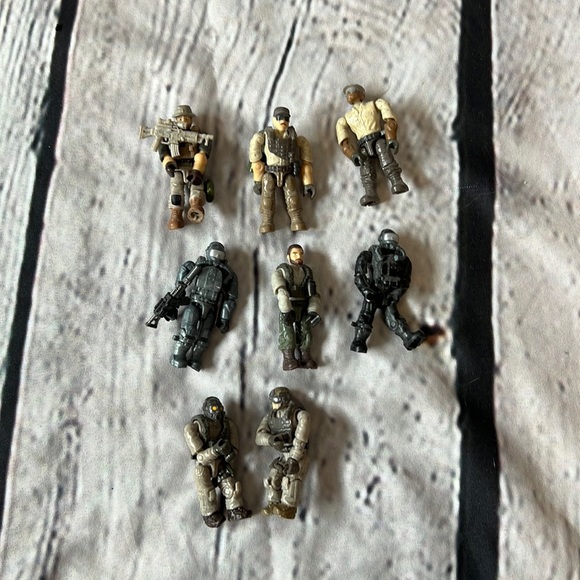 Mega Bloks | Toys | Mega Bloks Mini Figures Military Marines Set Of 8 ...